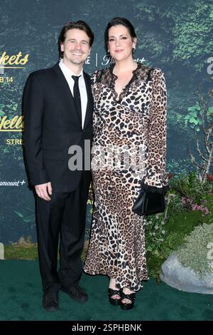 Melanie Lynskey, left, and Jason Ritter arrive at the season two ...