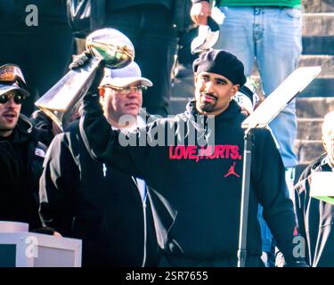 Philadelphia Eagles quarterback Jalen Hurts (1) runs with the ball ...