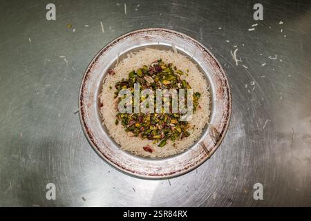 Hatay, Antakya, Turkey. 11th Feb, 2025. Ready to serve kunafa. Kunafa ...