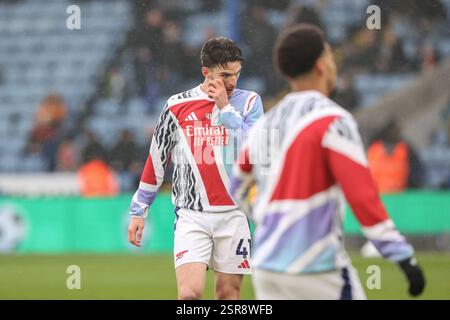 Declan Rice of Arsenal in the pregame warmup session during the Premier ...