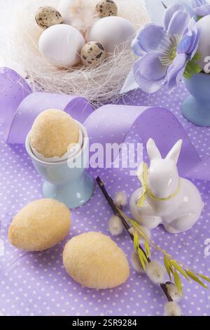 Oster cake in the chicken egg Stock Photo - Alamy