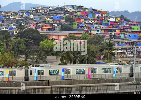 Metro railway station, Mumbai Metro ; Metro system ; rapid transit ...