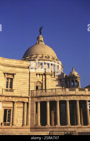 Side view of Victoria Memorial, Built between 1906 and 1921 in memory ...