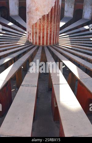 Pattern of stone strips around pillar in Jantar Mantar, Delhi, India ...