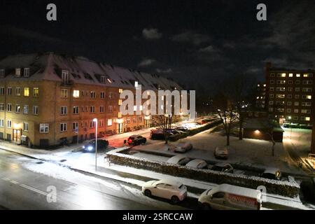 Copenhagen/ DenmarK/15 FEBRUARY 2025/ danish weather snow fall in ...