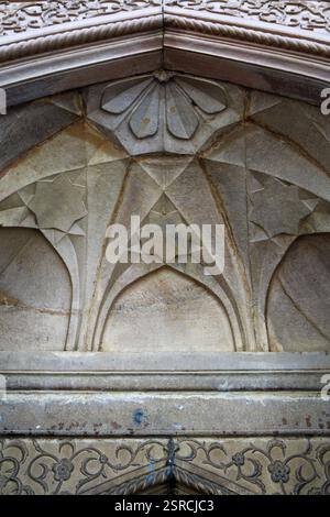Exterior ceiling in mosque of Muhibullah Shah, Uttar Pradesh, India ...