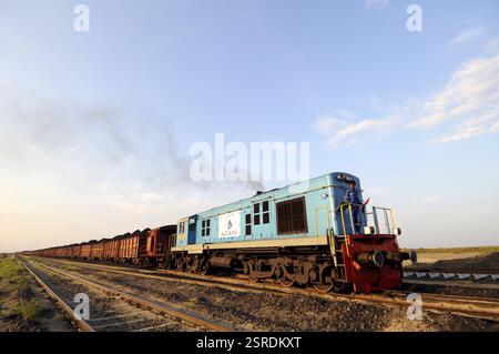Goods train at Adani Power, Mundra, Kutch, Gujarat, India, Asia Stock ...