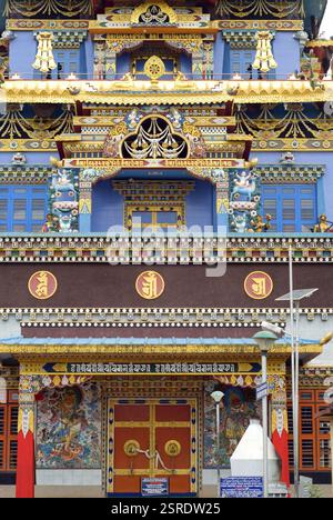 Namdroling monastery Palyul Nyingmapa Buddhist Centre Byalakuppe ...