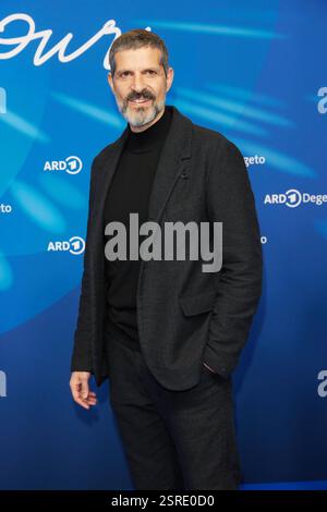 Pasquale Aleardi - Gaesteankunft zum ARD Blue Hour Empfang 2025 im ...