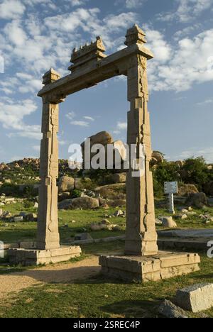 Structure of Kings balance at Hampi, Karnataka, India, Asia Stock Photo ...