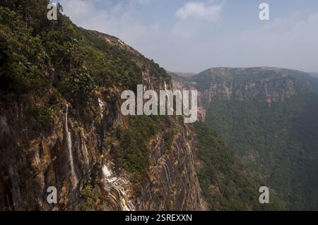Waterfalls, mawsmai caves, cherrapunji, meghalaya, india, asia Stock ...