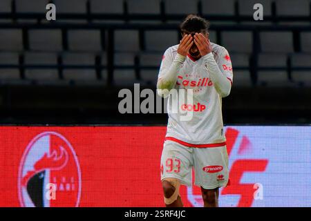 Mehdi Dorval of SSC Bari disappointment during SSC Bari vs Pescara ...