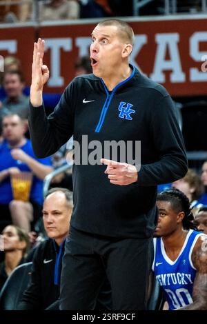 Kentucky head coach Mark Pope directs his team during the second half ...