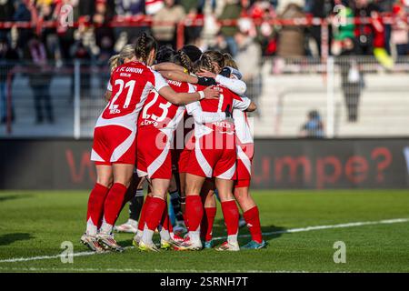 Berlin, Deutschland 16. Februar 2025: 2. BL - Frauen - 2024/2025 - 1 ...