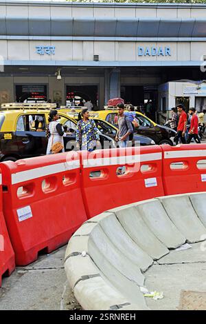 Dadar Railway Station Terminus entrance Mumbai Maharashtra India Asia ...