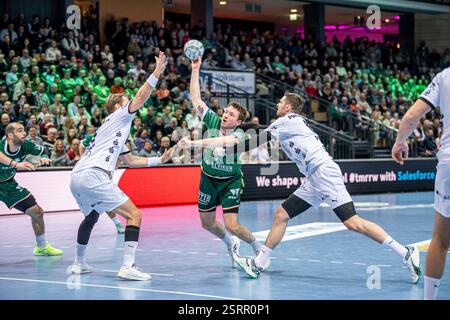 Rune Dahmke (THW Kiel, #23) GER, THW Kiel vs. Limoges Handball ...