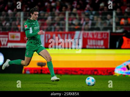 February 15 2025: Florian Neuhaus of Borussia MÃ¶nchengladbach controls ...