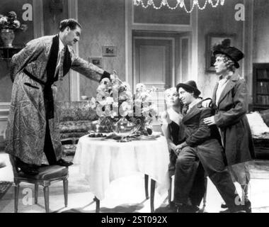 Groucho Marx, Esther Muir, Chico Marx & Harpo Marx Film A Day At The ...