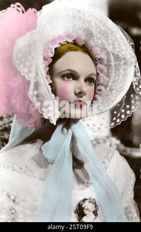 SIXTY GLORIOUS YEARS [BR 1938] ANNA NEAGLE as Queen Victoria Date: 1938 ...