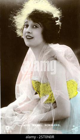 MABEL NORMAND [1892 - 1930] American silent film actress Date: 1930 Stock Photo - Alamy