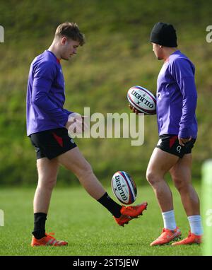 England's Fin Smith and Marcus Smith during a training session at LNER ...