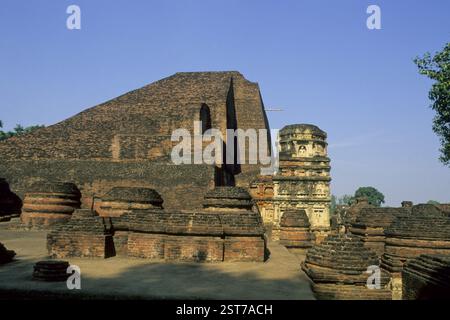 Huge main temple, corner tower and votiue stupas site No.3, Nalanda ...