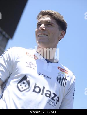 SP - SANTOS - 02/17/2025 - SANTOS, PRESENTATION OF BENJAMIN ROLLHEISER ...