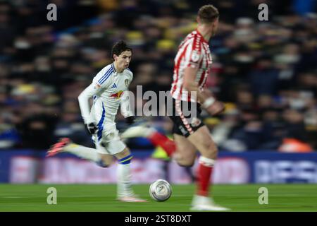 Brenden Aaronson of Leeds United with ball at his feet during the ...