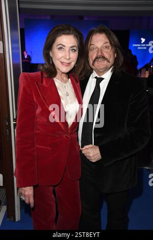 Alexandra von Rehlingen und Leslie Mandoki bei der Cinema for Peace ...