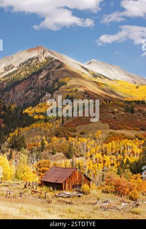 Old barn near Telluride, Colorado, USA Stock Photo - Alamy