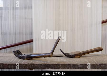 Loom in a rug factory Stock Photo - Alamy