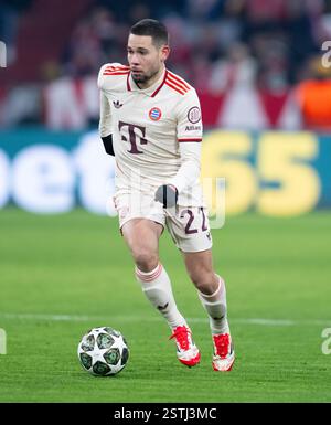 Munich, Germany. 18th Feb, 2025. Soccer: Champions League, Bayern ...