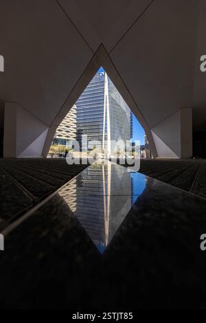 The KAFD Grand Mosque in the King Abdullah Financial District (KAFD) in ...
