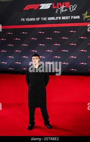 (L to R): Isack Hadjar (FRA) Racing Bulls and Liam Lawson (NZL) Racing ...