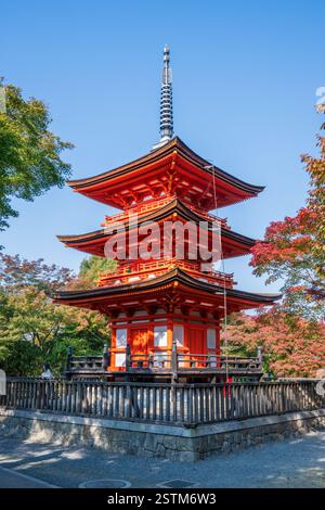 Small Pagoda at Kiyomizu-dera Temple Garden, Kyoto, Japann Stock Photo ...