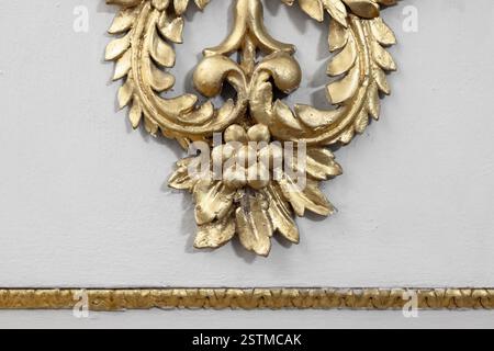 Elegant background with luxury gold design Stock Photo - Alamy