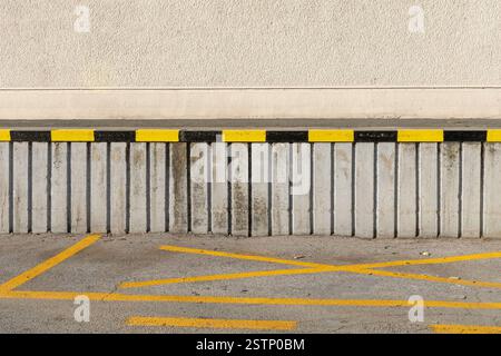 Concrete Loading Dock at Warehouse Building Exterior Stock Photo - Alamy