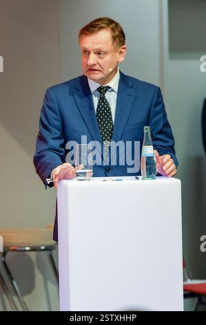 Kay Gottschalk beim Wahlforum Köln zur Bundestagswahl 2025 in der Alten ...