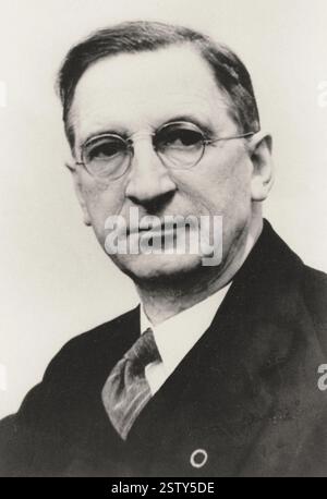 Portrait of Eamon De Valera (1822-1975) American-born Irish statesman ...
