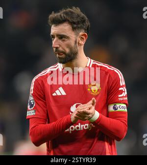 A dejected Bruno Fernandes of Manchester United after Video assistant ...