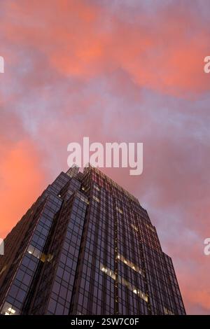 up looking modern office building exterior Stock Photo - Alamy