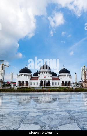 Aceh Grand Mosque, Baiturrahman Grand Mosque. A landmark in Banda Aceh ...