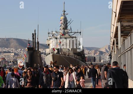 Hellenic Navy open day at Piraeus port celebrating Greek Independence ...
