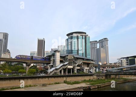 KL monorail line elevated rail system klangv alleyin Kuala Lumpur ...