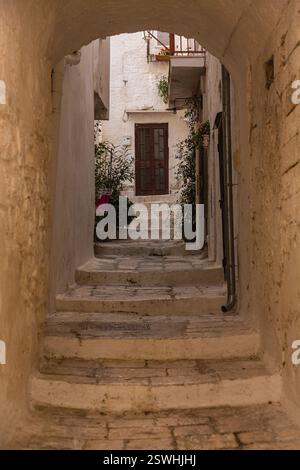 The back alley of Ostuni, Italy Stock Photo - Alamy