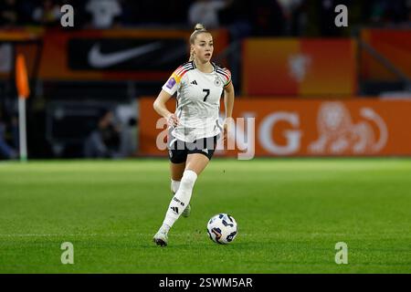 Giulia Gwinn of Germany in the Women s Nations League 2025 Final first ...
