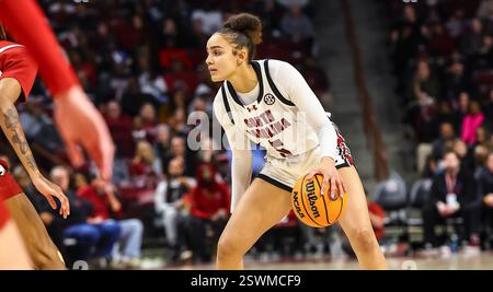 South Carolina guard Tessa Johnson brings the ball upcourt during the ...