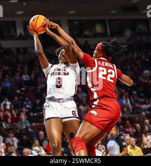 South Carolina forward Joyce Edwards (8) shoots over a Vanderbilt ...