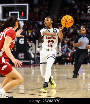 South Carolina guard MiLaysia Fulwiley (12) looks to shoot over ...