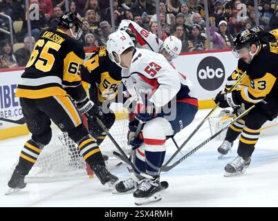 Washington Capitals center Ethen Frank (53) celebrates with Dylan ...